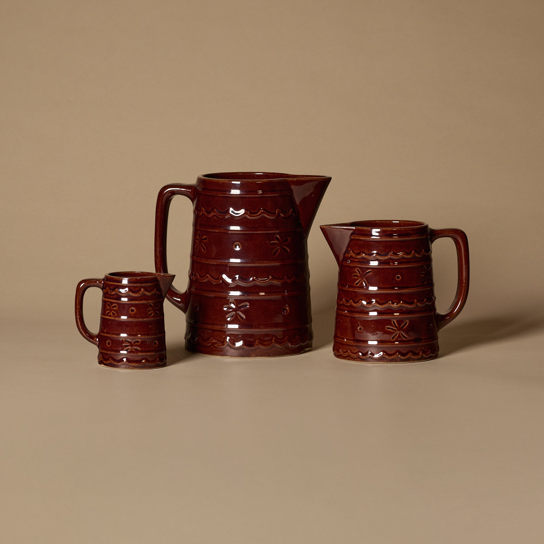 Vintage Marcrest Daisy Dot Pitcher Trio – Blanc Marine Boutique